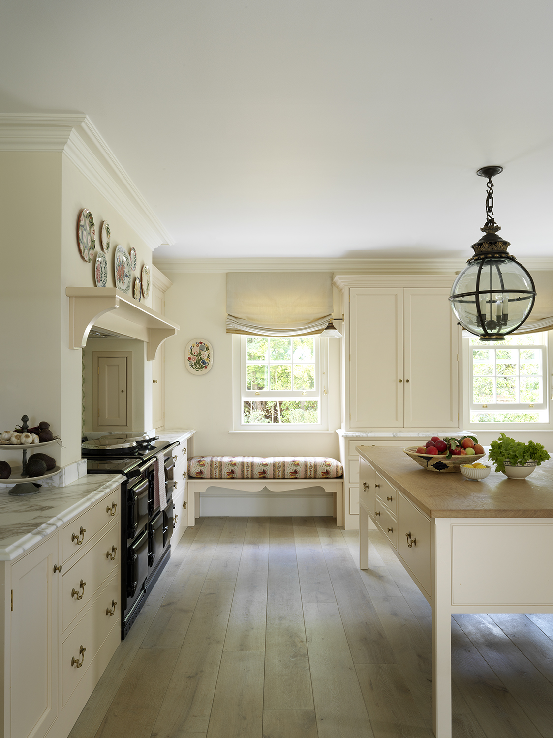 Country House, Surrey | Interior Projects | Salvesen Graham